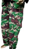 China Tactical Forest Combat Uniform Woodland Camo With MOLLE and IR Reduction For Gabon for sale