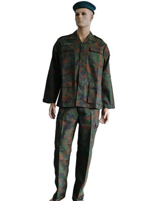 China BDU tactical Uniform Woodland Combat Uniform Multi Pocket System Tactical Uniform Clothing Custom made Forest Camouflage Tactical Clothing Set for sale