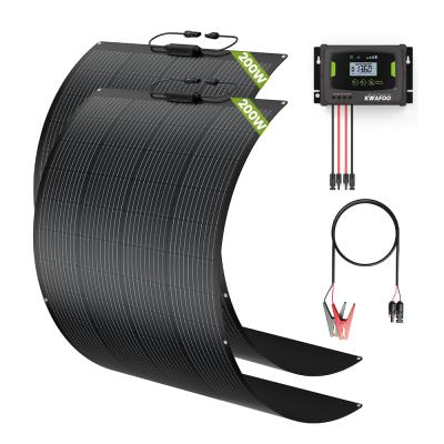 China 400w solar panel kit with mppt charge controller and 2pcs semi flexible solar panel , suitable for 8 different types of battery , monitoring the system data on mobile for sale