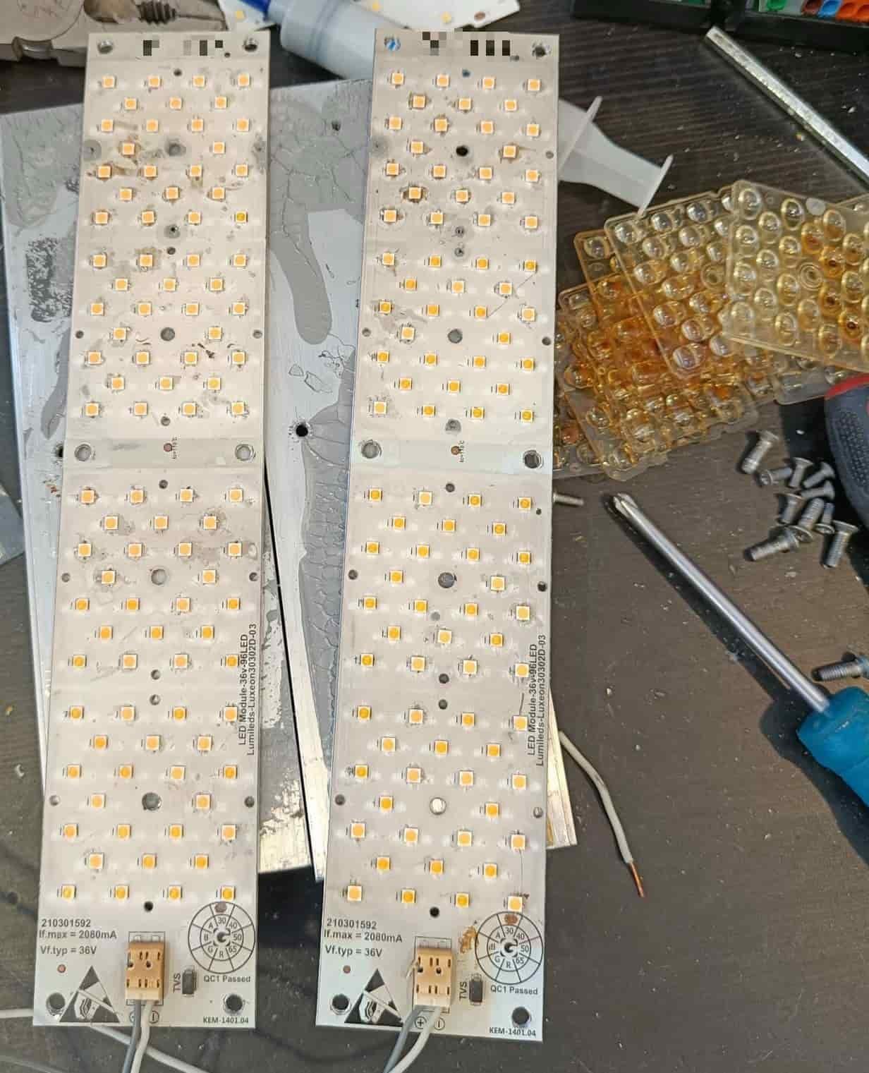 broken led modules photo from our Qatar client