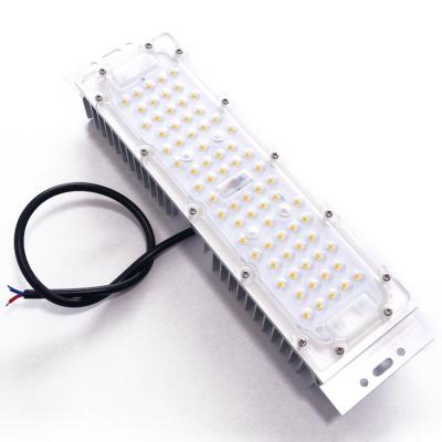 China 50W Waterproof LED Street Light Module with 160lm/W Efficacy and 12V Operation for SMD 3030 Retrofit for sale