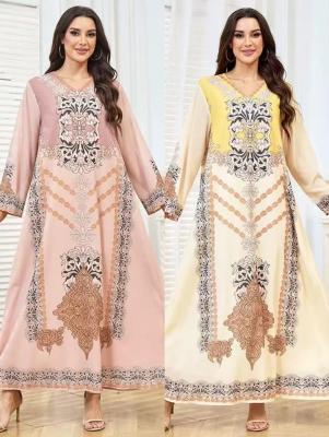 China MT531 Middle Eastern Modest Wear Bohemian Totem Print V-Neck Abaya (Dual Colorways) for sale
