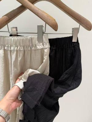 China Summer hot and stylish 20% linen 18% nylon 62% synthetic silk Yamamoto Yohji style linen twisted pleated mid length skirt Fabric Features for sale