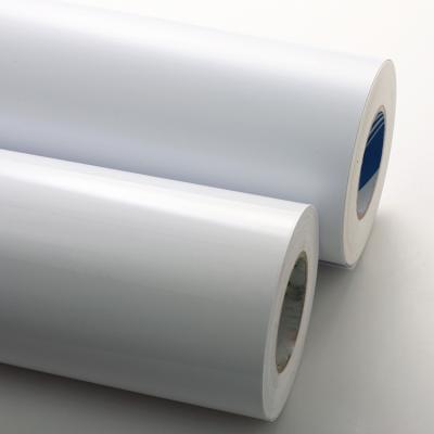 China 80μm PE White Top Coated Adhesive Label Material WG9033 with 78g/m² Basis Weight and -20℃ to +80℃ Temperature Range for sale