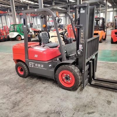 China Adhesive Label Loading Diesel Forklift Truck with Customizable Lifting Capacity up to 5000kg and Maximum Height 6m for Industrial Material Handling for sale