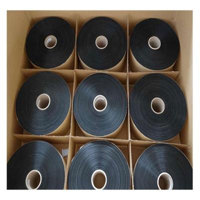 China Hydraulic Oil Filter Epoxy Coated Mesh Featuring Mesh Count 18x14 To 12x10 And Durable Epoxy Resin Powder Coating Material for sale