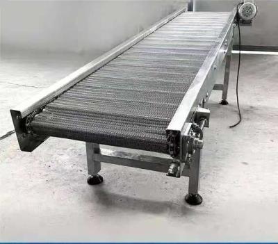 China Precise Mesh Aperture Steel Wire Conveyor Belt Enables Efficient Screening And Sizing for sale