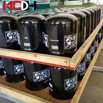 China Excavator Engine Parts Screw Air Compressor Filter Oil Filter Element Wd1374 for sale