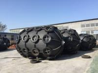 China STS Pneumatic Yokohama Rubber Fender With Hot Galvanizing Chain for sale
