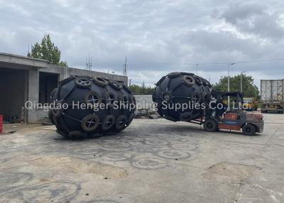 China Custom Pneumatic Rubber Fender 50kpa-80kpa for Ship Protection for sale