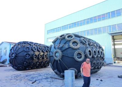 China Inflatable Rubber Fender 50kpa & 80kpa for Ship-to-Ship Transfer for sale