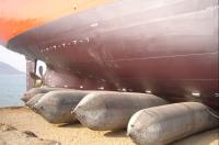 China Marine Lifting Salvage Rubber Inflatable Airbag For Ship Launching for sale