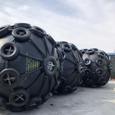 China Marine Rubber Inflatable Pneumatic Fender Collision Avoid For Dock Hull Protection for sale