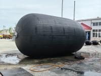 China Reliable Stock Rubber Pneumatic Fender With Abrasion Resistance for sale