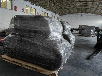 China ISO17357 2003 Standard Foam Fender Cylindrical Marine Fenders For Vessel Berthing for sale