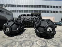 China High Pressure Black Rubber Marine Fender Easy Install for sale