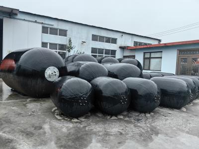 China High Performance Black Marine Pneumatic Fender Dock Floating for sale