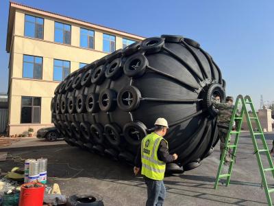 China Diameter From 0.5m To 4.5m Pneumatic Rubber Fender Black Original Design Direct Durable for sale