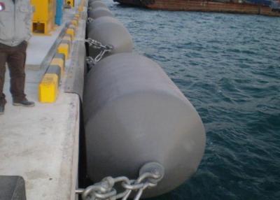 China ISO17357 Compliant Foam Filled Fender with 0.5-4.8m Diameter and 12 Months Shelf Life for Marine Applications for sale