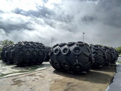 China Floating Yokohama Pneumatic Marine/Ship/Boat Rubber Fender for sale