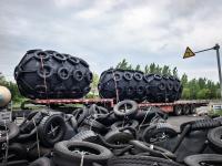 China ISO17357 Certified Pneumatic Rubber Fender with 50kpa High Energy Absorption and Customized Size for Marine Applications for sale