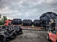 China Highly Durable Marine Rubber Fender from Compliant with ISO 17357 2014 Technical Standard and Original for sale