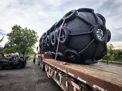 China BV Certified Pneumatic Rubber Fender for Marine Docking for sale