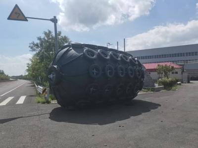 China High Strength Pneumatic Rubber Fender Inflatable Design For Large Tankers Bulk Carriers Floating Marine for sale