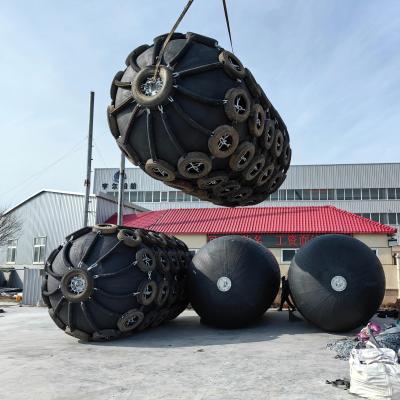 China ISO 17357 Certified Pneumatic Rubber Fender with 50Kpa/80Kpa Working Pressure and Natural Rubber Material for Marine Protection for sale