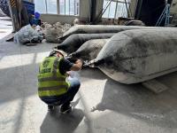 China Anti Corrosion Marine Rubber Airbag for Long Term Saltwater Service with 0.8-3 M Diameter for sale
