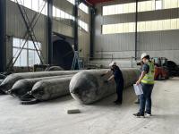 China Marine Rubber Airbag with Stainless Steel Mounting Hardware for Corrosion Free Installation for sale