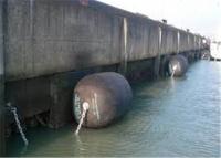 China Heavy Duty ISO17357 Certified Natural Rubber Pneumatic Rubber Fender for Marine Impact Protection for sale