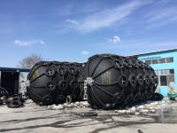 China Customizable Size 80kpa Pneumatic Rubber Fender ISO17357 for sale