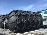 China 50KPA/80KPA Pneumatic Marine Fender ISO17357 Yokohama Floating Fenders for sale