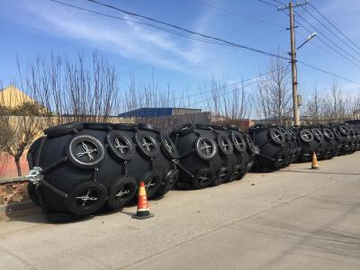 China 50Kpa 3.3*6.5m Black Marine Pneumatic Rubber Fenders With Tires for sale