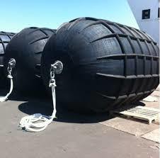 China D3300*4500L 50kpa 80kpa Pneumatic Rubber Fender High Pressure for sale
