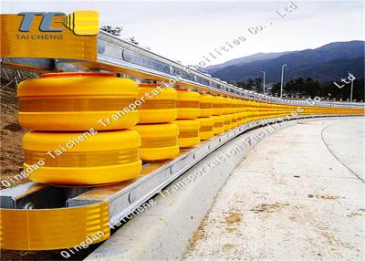 China Shock Resistance Roller Barrel Barriers For Highway Tunnel Corner for sale