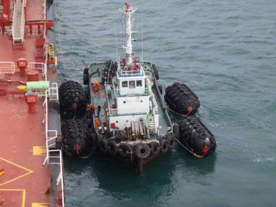China BV Certificated Pneumatic Marine Rubber Fender Yokohama Ship To Ship Fishing Boat Fender for sale