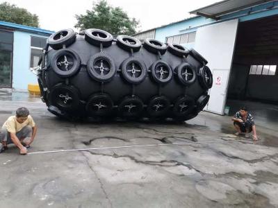 China Pneumatic Floating Marine Bumper Yokohama Boat Submarine Fender for sale