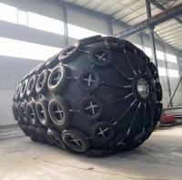 China Yokohama Type Pneumatic Rubber Fender ISO17357 Certificated With Chain for sale