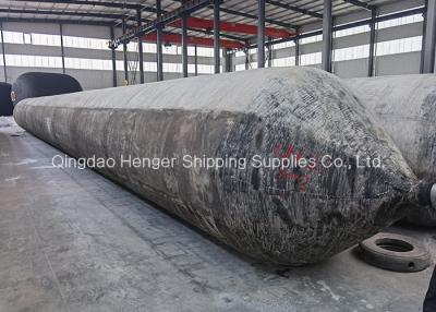 China Marine Rubber Fender With 50Kpa And 80Kpa Internal Pressure In Black With Yellow Stripes For Superior Shock Absorption for sale