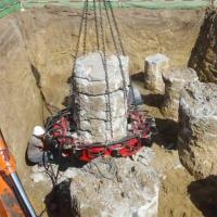 China Square Pile Breaking Machine for Power On Excavators in Building Material Shops Excavator for sale
