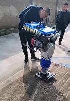 China 220v/380v Voltage Handheld Electric Compactor 75 Kg Roadbed Backfill Soil Impact Compactor for sale