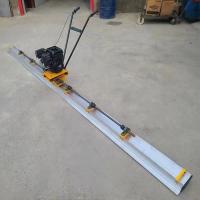 China 5-10m/min Gasoline Vibrating Screed Ruler Machine by Huade for Smooth Concrete Floors for sale