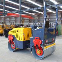China Ride On Road Roller for Road Construction Vibrating Earth Compactor 2100*1500*950mm for sale