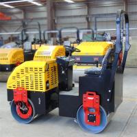 China Ride On Road Roller for Road Construction Vibrating Earth Compactor 2100*1500*950mm for sale