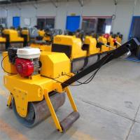 China Durable Asphalt Paving Small Road Roller Vibrator Compactor with 30KN Exciting Force for sale