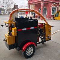 China Large Capacity Fgf-500 Asphalt Crack Sealing Machine for Road Surface and Concrete Joint for sale