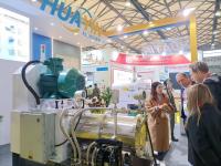 China 10/ 30 /50 /100 Liter Fine Grinding Sand Milling Machine for Inks Dyestuff Pigment for sale