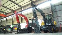 China Horsepower Rubber Crawler Digger CE Approved Large Excavators For Greening Projects for sale